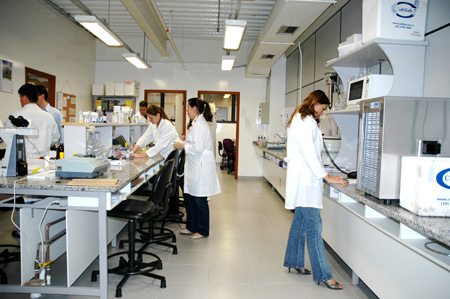Laboratórios de Pesquisa - UNINOVE